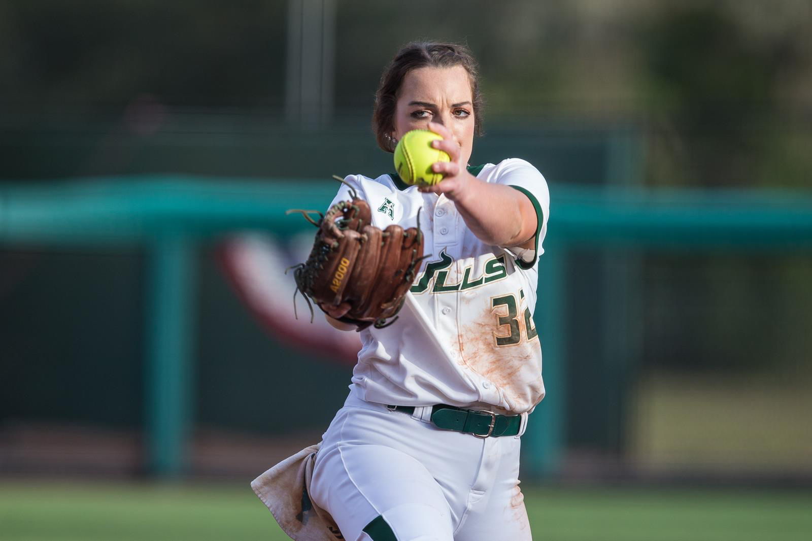 Winter Break Pitching Clinic with Hannah Parker | Diamond In the Rough